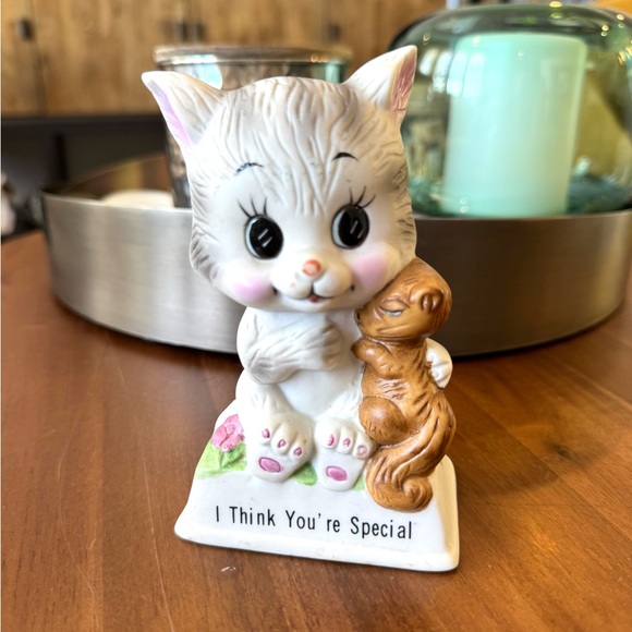 Vintage | Accents | Vintage 7s Russ Youre Special Cat Figurine | Poshmark
